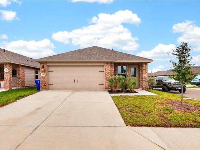 7646 Shadow Rider Ln, Corpus Christi, TX 78414