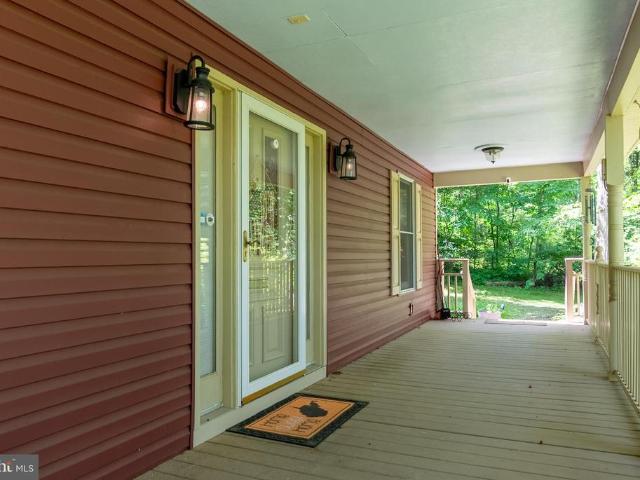 7647 Hedgesville Road