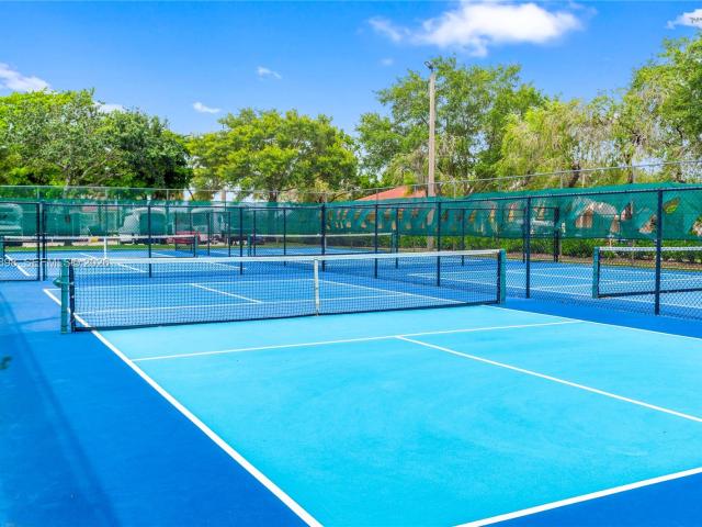 7647 Southampton Ter, Unit 314, Tamarac, FL 33321 | MLS #A11984
