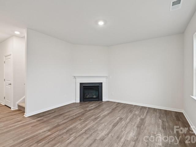 7648 Bainbridge Road