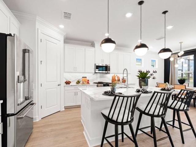 7649 Moonbeam Ave, Sarasota, FL 34241