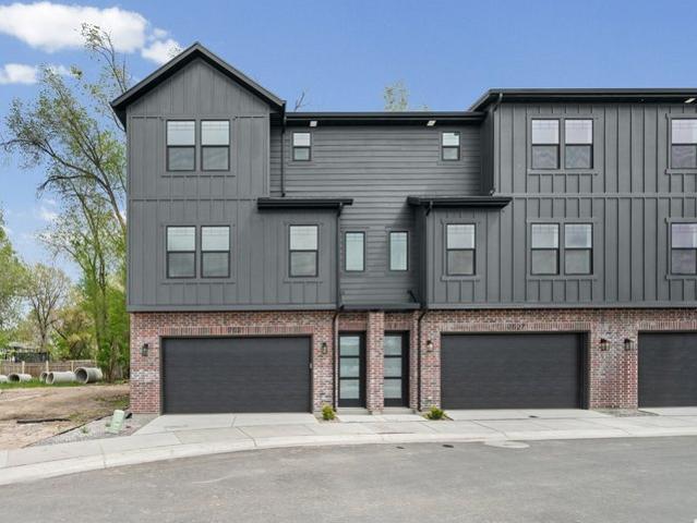 7649 S 300 E, Sandy, UT 84047