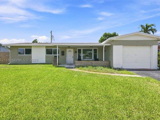 7640 NW 8th St, Pembroke Pines, FL 33024