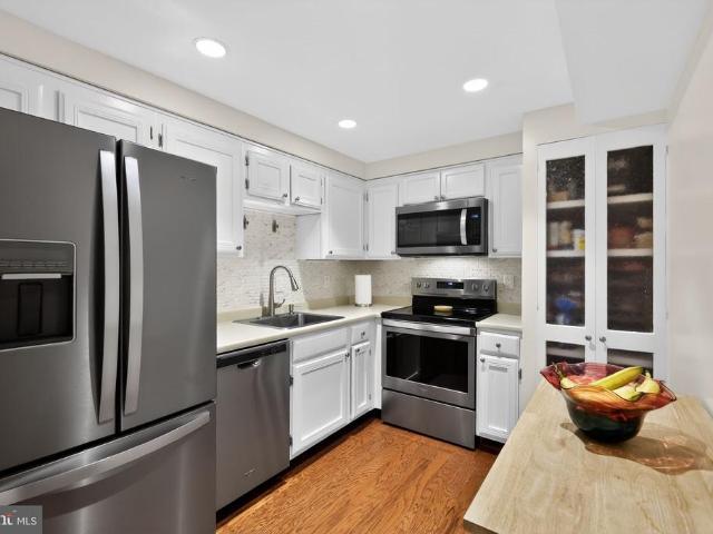 7640 Tremayne Place # 102