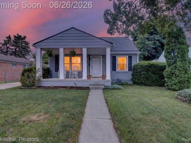 764 Adams St, Plymouth, MI 48170