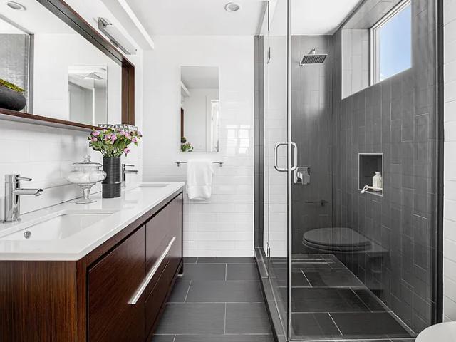 764 Metropolitan Avenue, Unit 4A