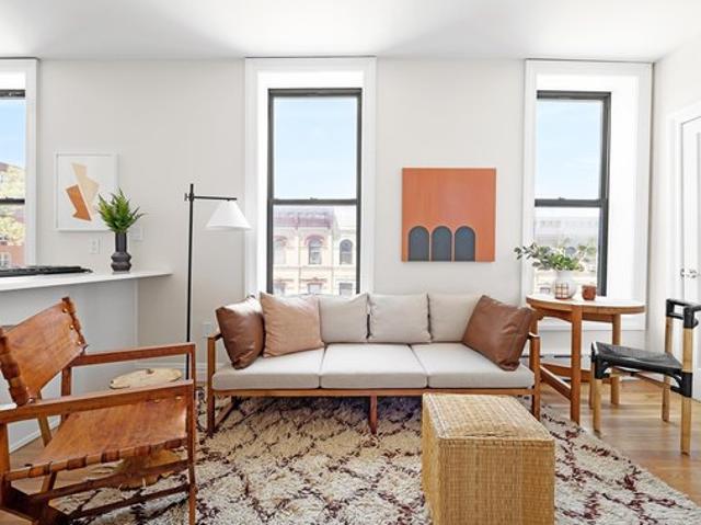 764 Saint Johns Pl Apt 2D, Brooklyn, NY 11216