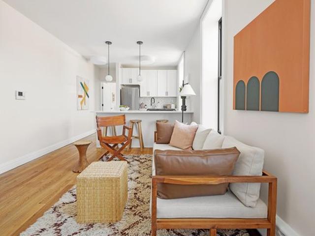 764 Saint Johns Pl Apt 4D, Brooklyn, NY 11216