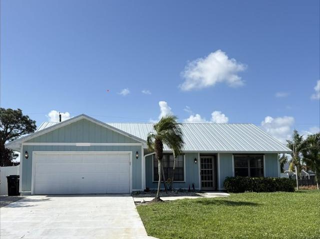 764 SE Evergreen Ter, Port Saint Lucie, FL 34983