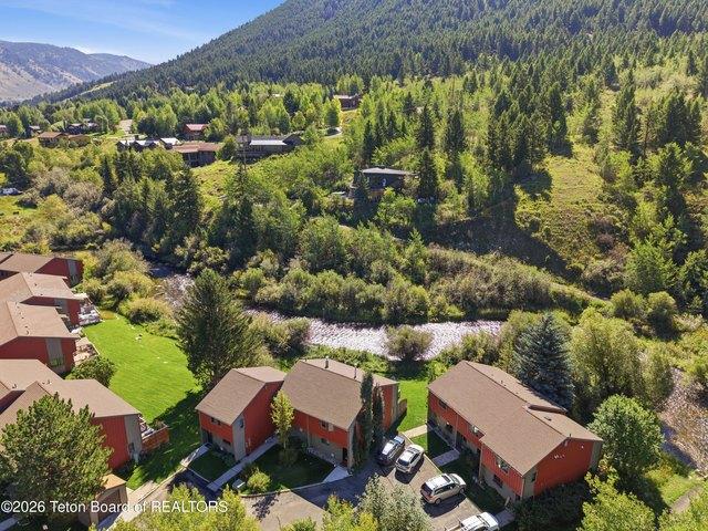 764 W Snow King Ave, Jackson, WY 83001
