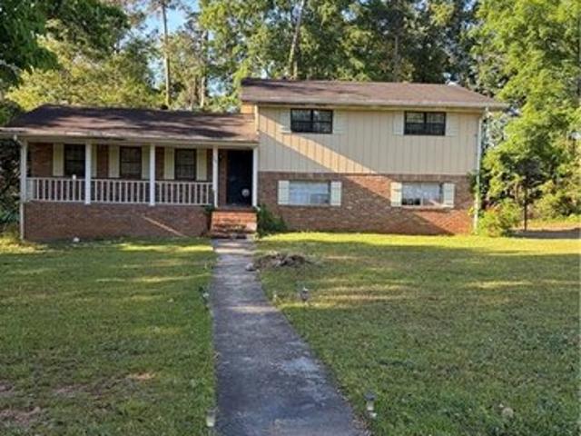 764 Trailwood Dr, Riverdale, GA 30274