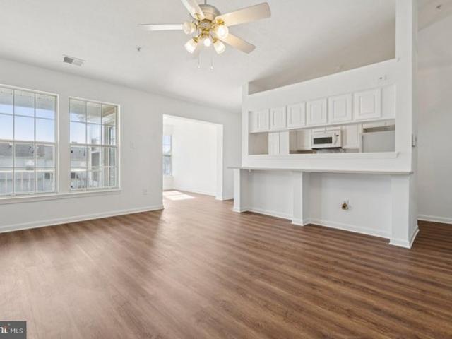 7655 Gladstone Rd Unit 5, Baltimore, MD 21244