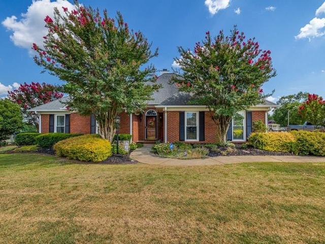 7655 Reidville Rd, Woodruff, SC 29388
