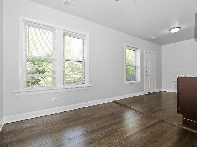 7655 57 S. Lowe Avenue 2 Bedroom Apartment for Rent at 7655 S Lowe Ave, Chicago, IL 60620 Auburn Gresham
