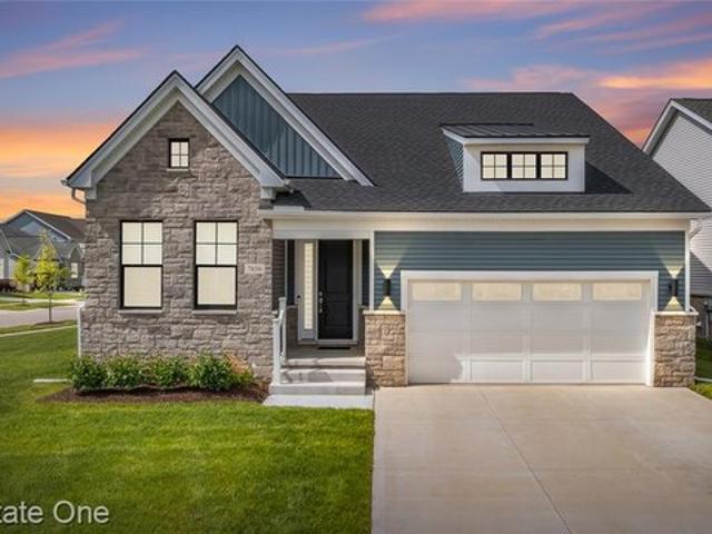 7656 Dunlap Ct, West Bloomfield Township, MI 48322
