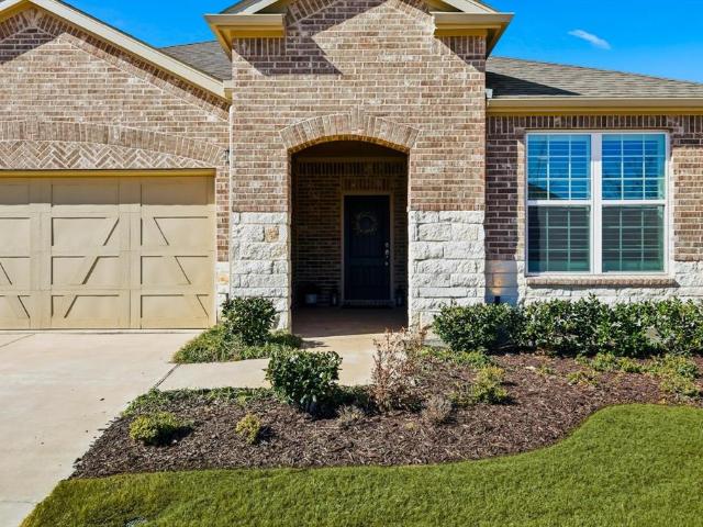 7656 Redwood Forest Ln, Aubrey, TX 76227 | MLS #21171 | Compass