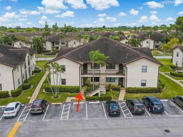 7658 Tahiti Ln #101, Lake Worth, FL 33467