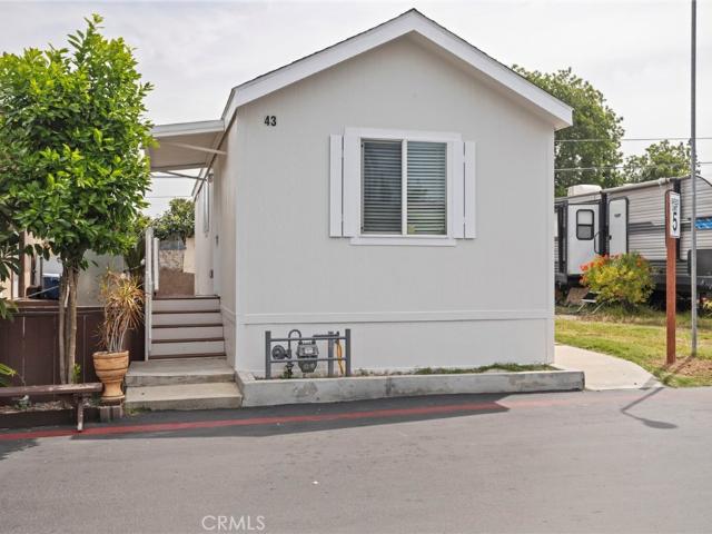 7650 Balboa Blvd, Unit 43, Van Nuys, CA 91406 | MLS #CV26068 | Compass