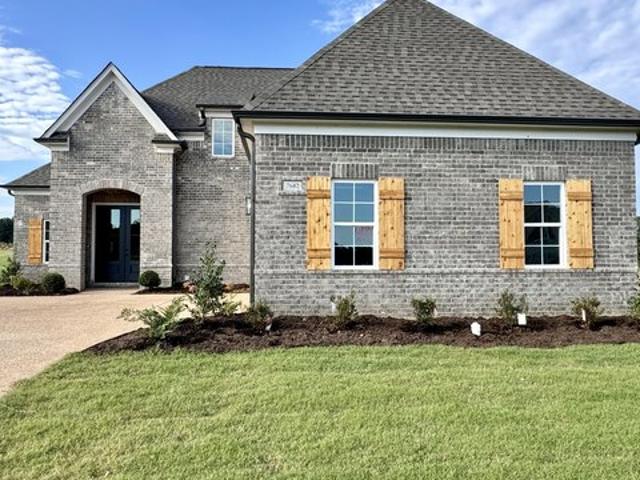 7650 Thomas Riley St, Hernando, MS 38632