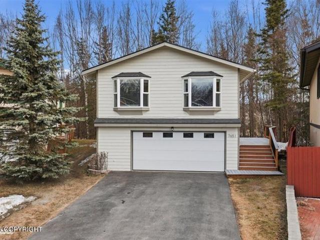 7651 Delridge Cir, Anchorage, AK 99507