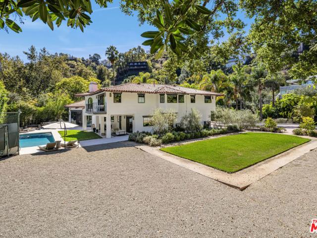 7651 Willow Glen Road