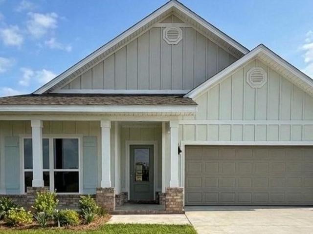 7652 Anglebrook Rd N, Mobile, AL 36695