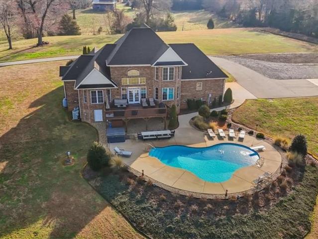 7653 Adams Farm Road