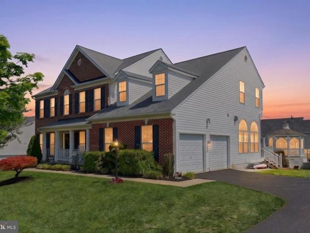 7653 Player Blvd, Seven Valleys, PA 17360