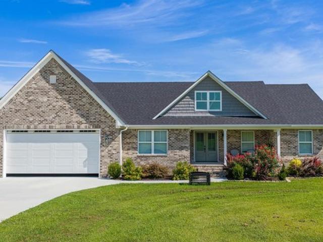 765 Cochran Ave, Albertville, AL 35951