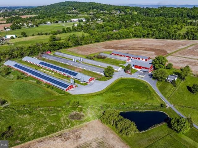 765 Glenwood Dr, Ephrata, PA 17522