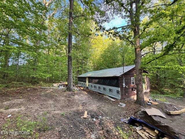 765 Sleepy Hollow Rd, Jamestown, TN 38556