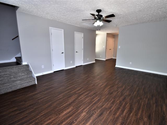 765 Robb Ave # 13