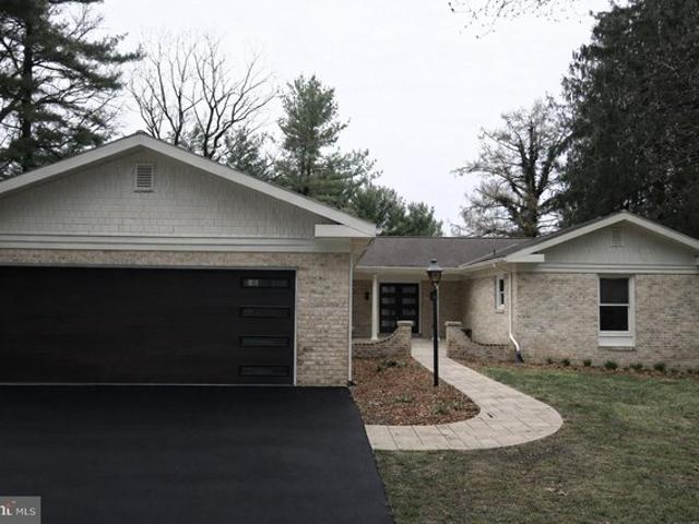 765 Witmer Rd, York, PA 17402
