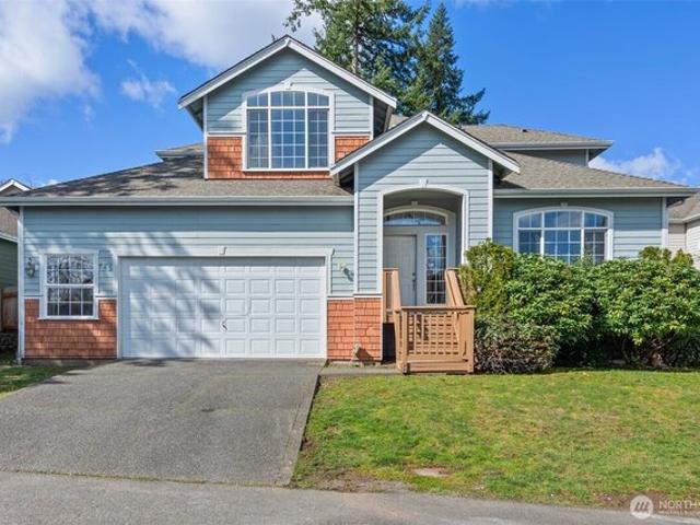 765 Vashon Ave NE, Renton, WA 98059