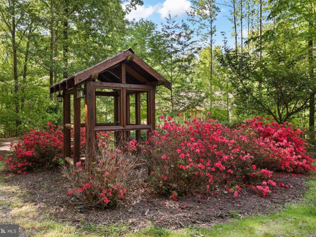 7664 Muscoe Pl, King George, VA 22485 | MLS #VAKG2008 | Compass