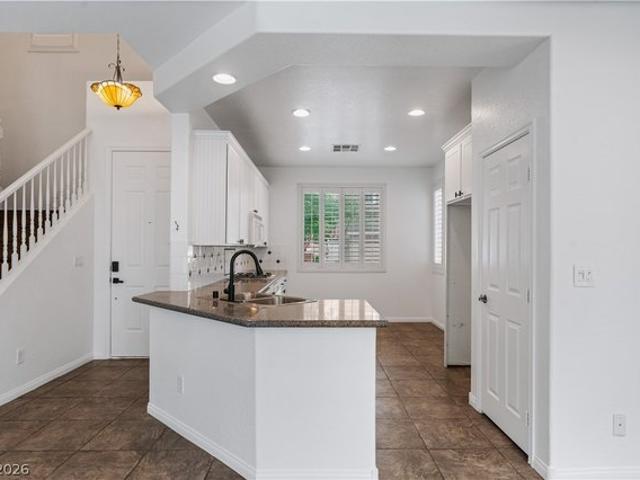 7664 Alexander Hills St, Las Vegas, NV 89139