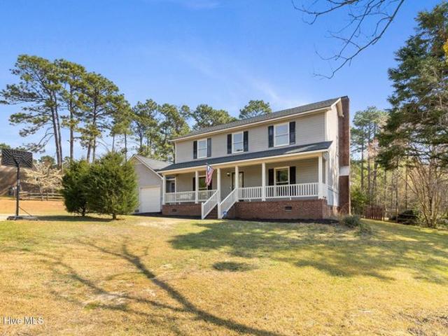 7666 Wilkins Dr, Fayetteville, NC 28311