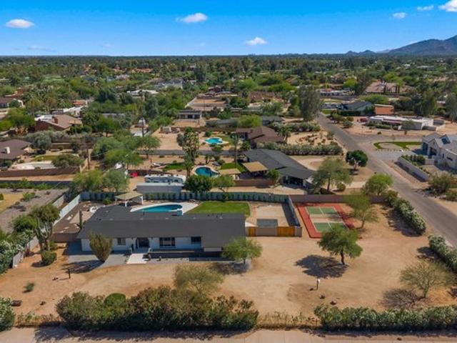 7667 E Cactus Rd, Scottsdale, AZ 85260