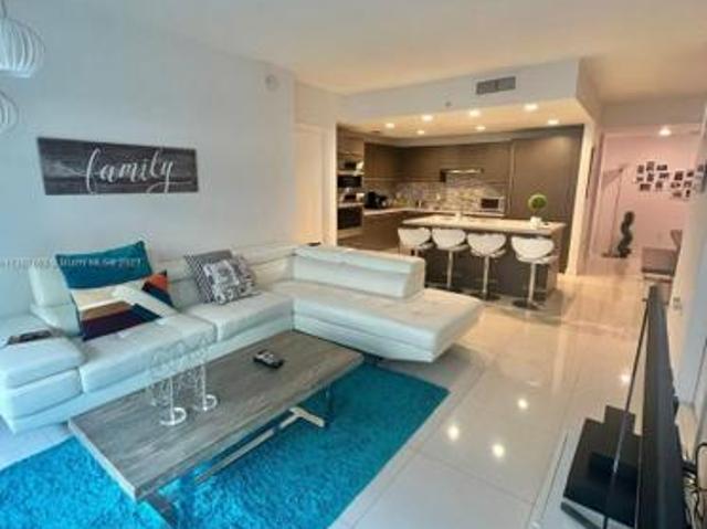 7661 107th Ave NW #207, Doral, FL 33178