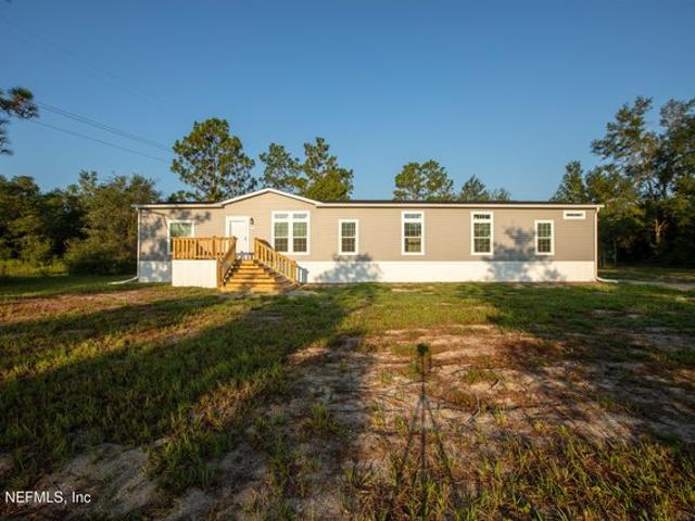 7662 Monongahela Ave, Keystone Heights, FL 32656
