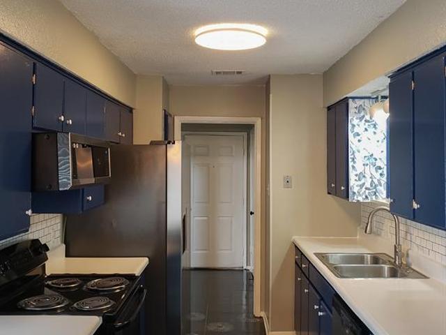 7663 Blue Carriage Court