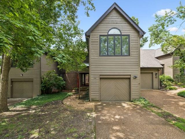 766 Harpeth Trace Dr, Nashville, TN 37221