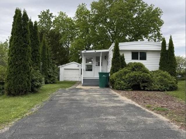 766 Northern Ct, Stoughton, WI 53589