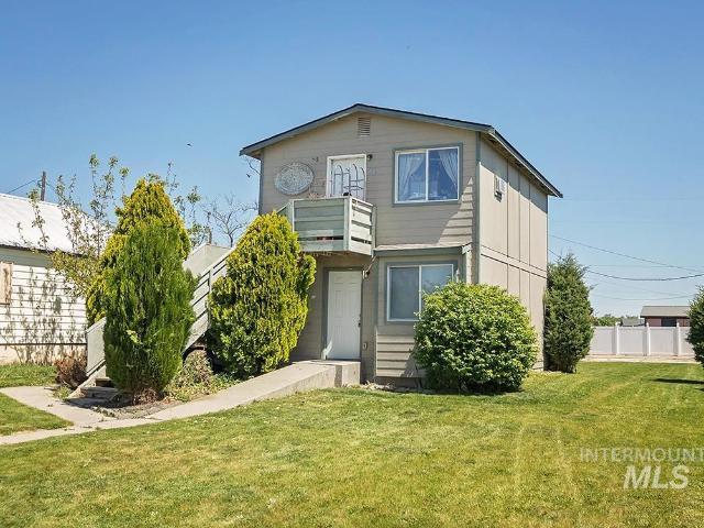 766 SE 4th Street