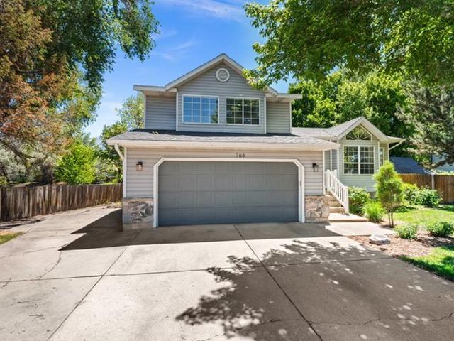 766 Rosewood Ln, Layton, UT 84041