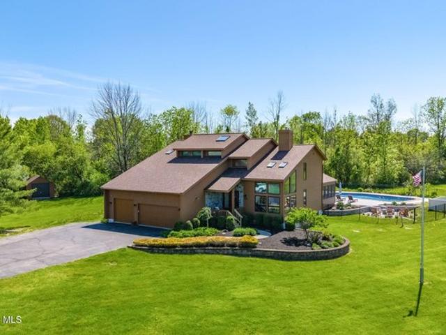 766 Waite Rd, Clifton Park, NY 12065