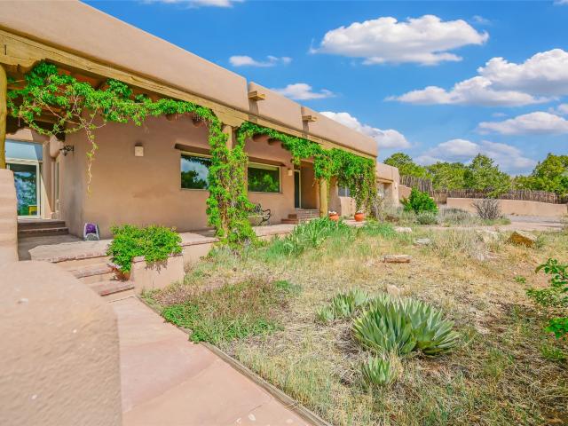 7675 A Old Santa Fe Trail
