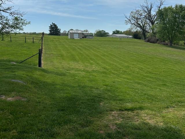 7675 Cemetery Road