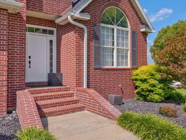 7675 W Farm Road 194