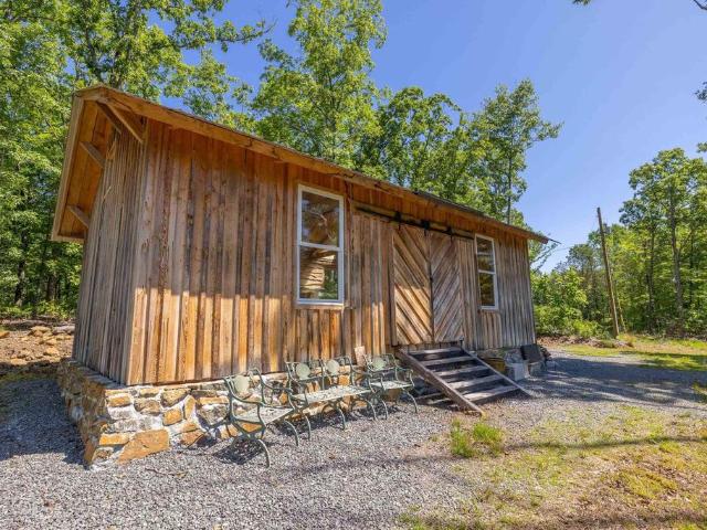 7676 Old Dominion Rd